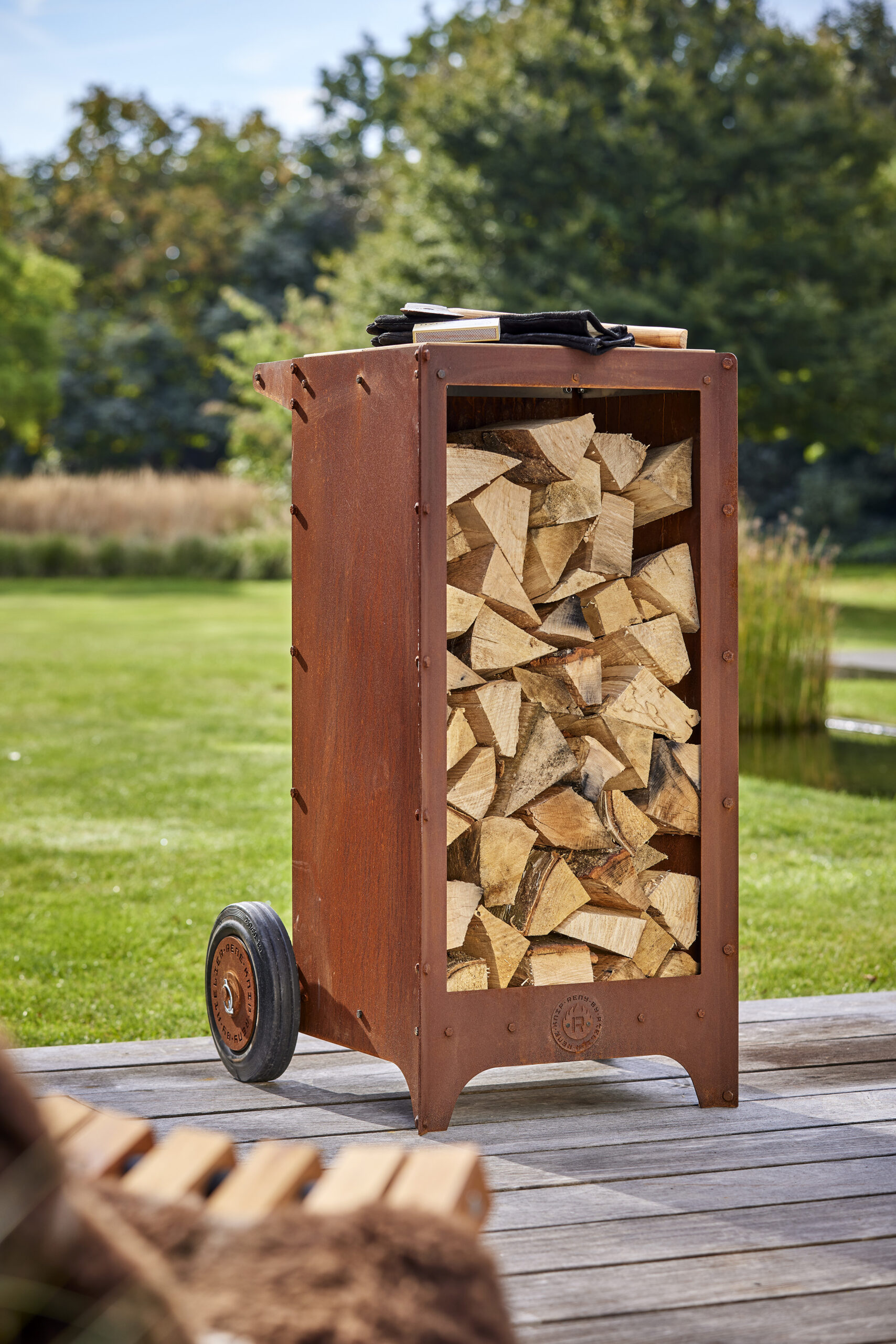 Woodstorage Ker - Frost's Fireplaces Surrey